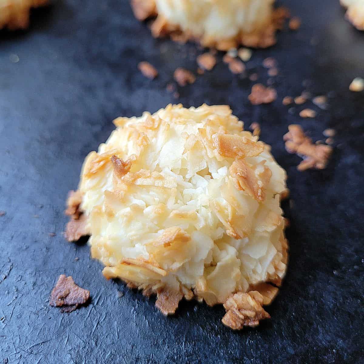 Gluten Free Flourless Coconut Macaroons - Thriving Gluten Free